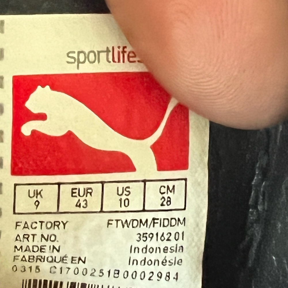 Red Suede Ferrari Puma - Gem